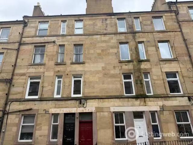 Charming 1 BR Property to rent in Wardlaw Place,, Edinburgh.