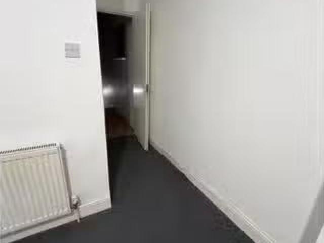New 1 BR Room in shared apartment in London