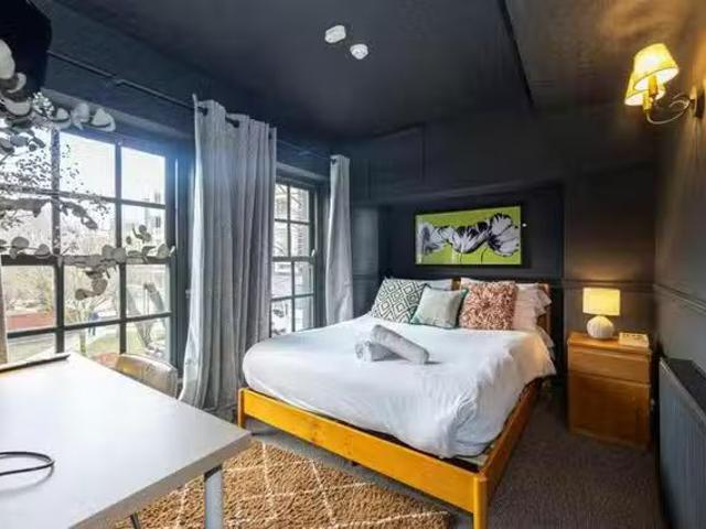 For Rent! 1 BR Swan Street, Manchester