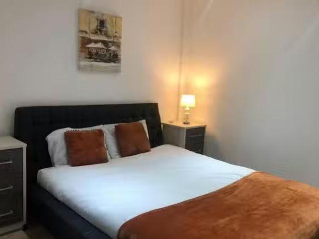 Unique 1 BR Saint James's Road, London