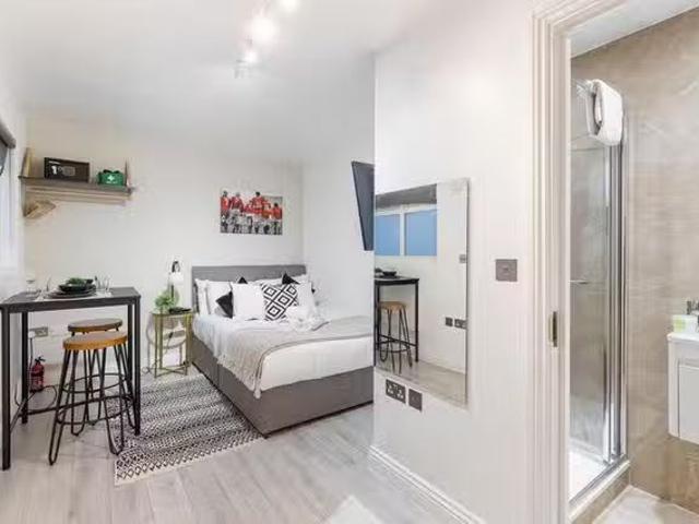 Charming 1 BR Sonia Gardens