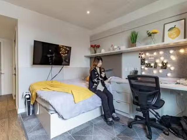 Nice 1 BR true Birmingham true Apartment