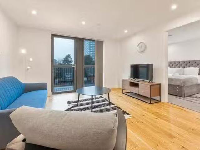 Cozy 1 BR William Street