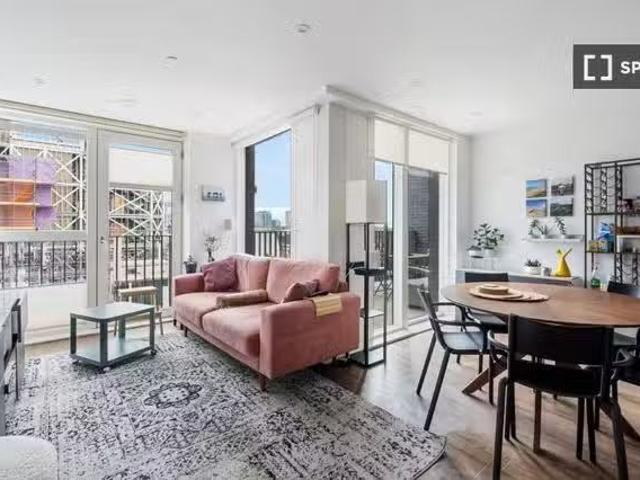 Cheap 1 BR 2 bedroom apartment for rent in Ratcliff, London