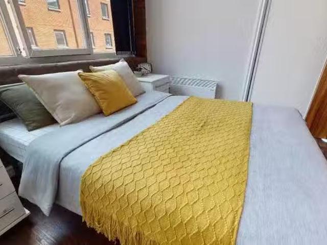 Rental! 1 Room Platinum Duplex 2 Bed