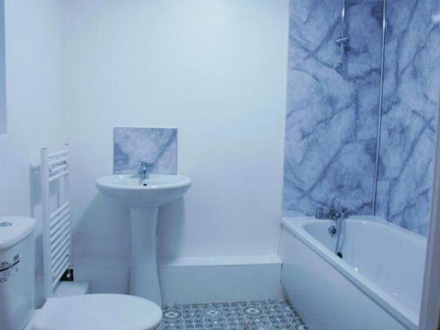 For Rent 20 Bedroom House Clacton Essex DS99839182