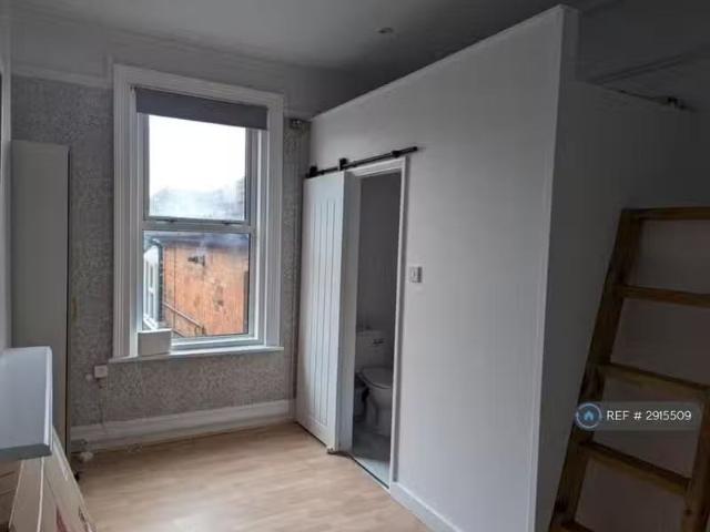 For Rent! 2 BA 1 bedroom flat share for rent in Christchurch R.