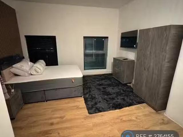 Charming 2 BA 1 bedroom house share for rent in Derby Road, Li.