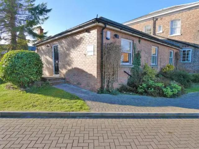 Cheap 2 BA 2 bedroom apartment for rent in Apartment, 8 Hailga.