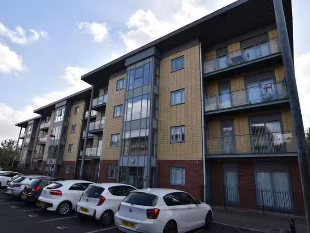 For Rent! 2 BA 2 bedroom apartment for rent in Bolton Road Bla.