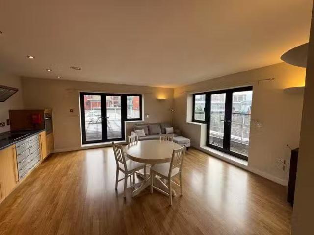 Deal! 2 BA 2 bedroom apartment for rent in Browning Street, Bi.