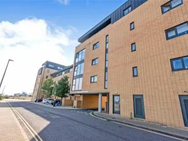 New 2 BA 2 bedroom apartment for rent in Empire Way, Cardiff P.