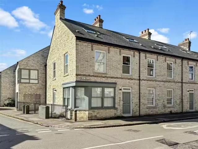 Just in! 2 BA 2 bedroom apartment for rent in Mill Road, Cambr.