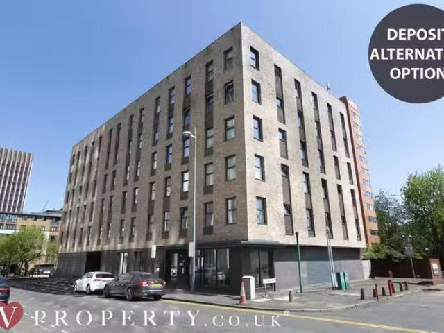 Cozy 2 BA 2 bedroom apartment for rent in Tennant Street, City.