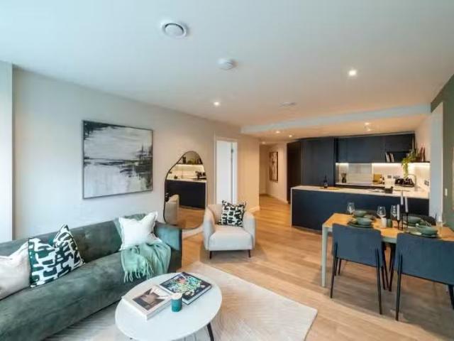 Unique 2 BA 2 bedroom apartment for rent in The Octagon, Birmi.