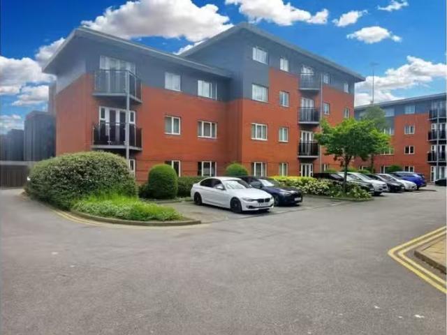 Deal! 2 BA 2 bedroom flat for rent in Conisbrough Keep, Covent.
