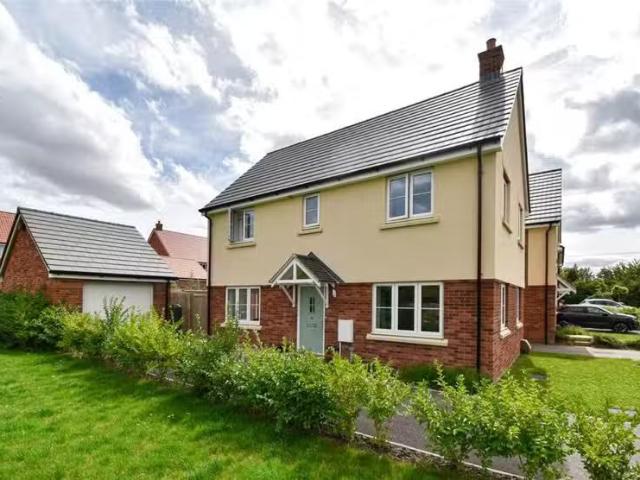 For Rent! 2 BA 3 bedroom detached house for rent in Samworth C.
