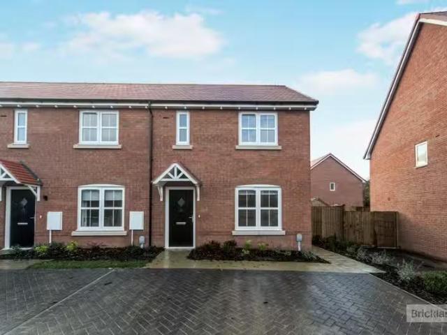 For Rent! 2 BA 3 bedroom semi detached house for rent in Funne.