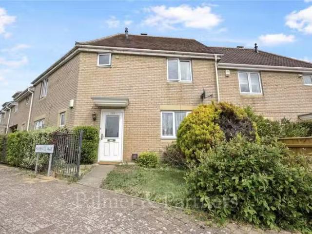Nice 2 BA 3 bedroom semi detached house for rent in Hakewill W.