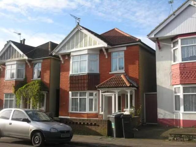 Charming 2 BA 5 bedroom house for rent in 5 bedroom Detached H.