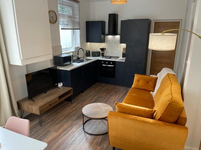 For Rent 2 Bedroom Apartment Birmingham Birmingham DS88727228