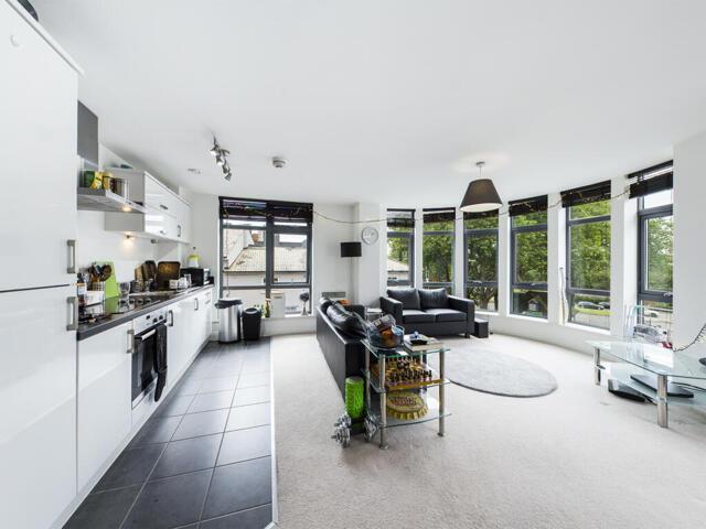 For Rent 2 Bedroom Apartment Birmingham West Midlands DS100116432