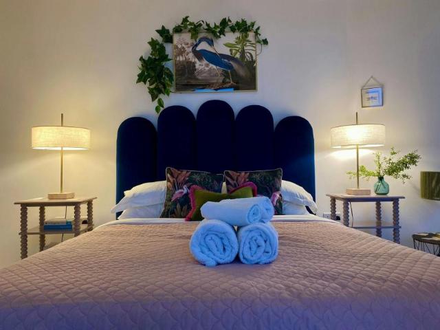 For Rent 2 Bedroom Apartment Brentford Brentford DLS99766275