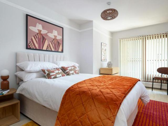 For Rent 2 Bedroom Apartment Cambridge Cambridge DS102703306