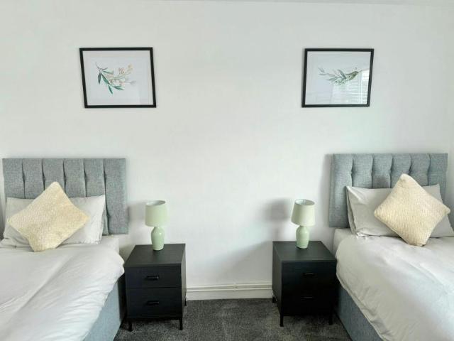 For Rent 2 Bedroom Apartment Cheshunt Cheshunt DS92628148