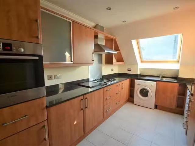 Rental! 2 bedroom apartment for rent in Hartford Court, BH1