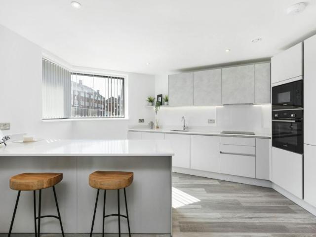 For Rent 2 Bedroom Apartment Harrow Harrow DS73598577