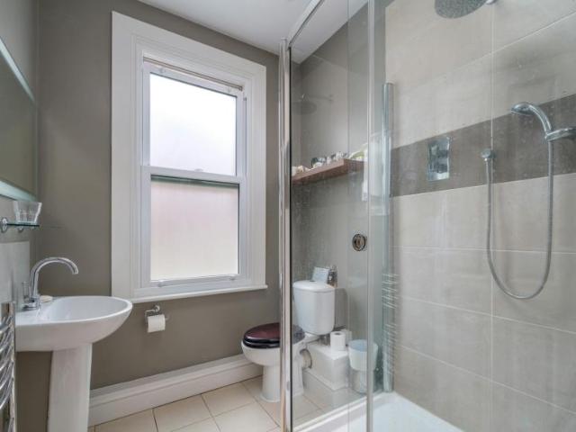 For Rent 2 Bedroom Apartment London London DLS102813584