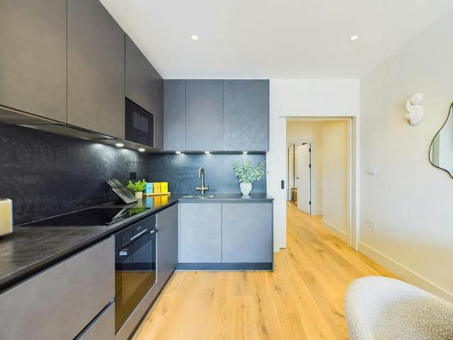 For Rent 2 Bedroom Apartment London London DLS89296338
