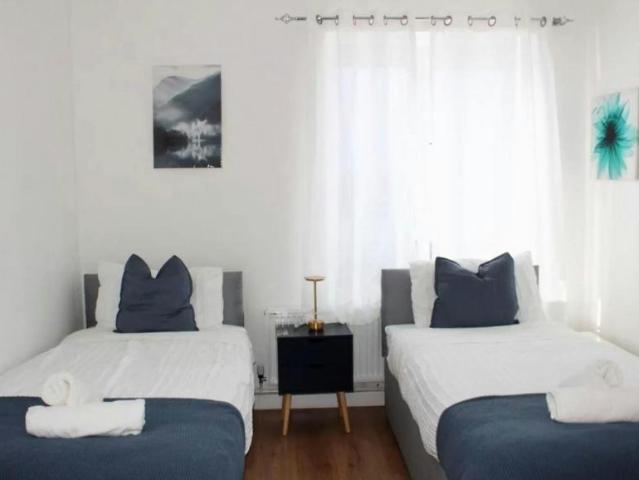 For Rent 2 Bedroom Apartment London London DLS90184736