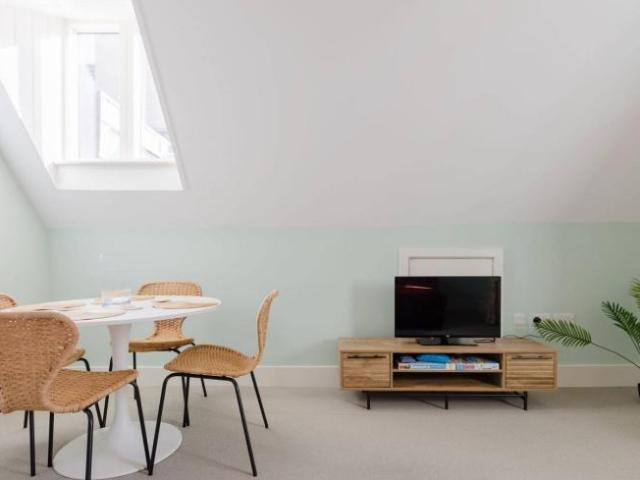For Rent 2 Bedroom Apartment London London DLS96212087