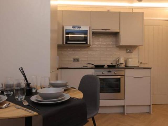 For Rent 2 Bedroom Apartment London London DS65276489