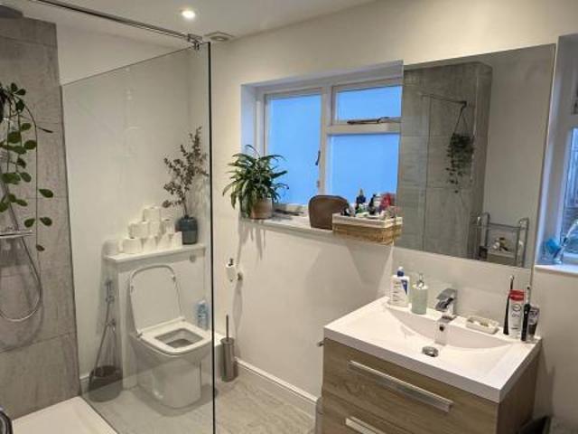 For Rent 2 Bedroom Apartment London London DS82986565