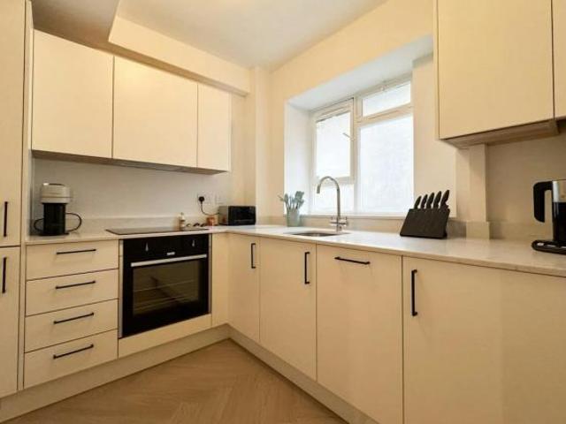 For Rent 2 Bedroom Apartment London London DS83936494