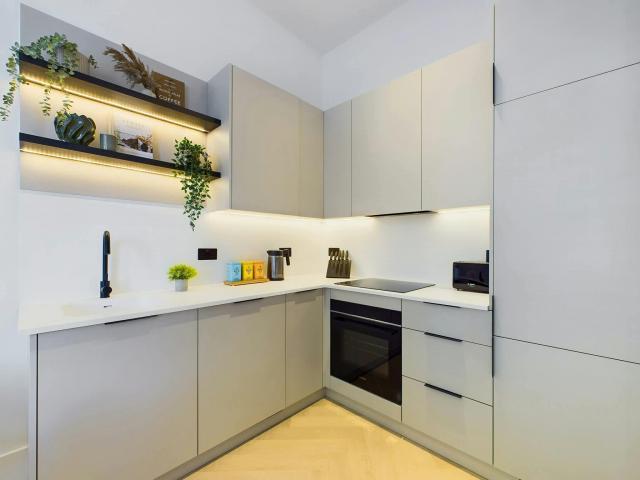 For Rent 2 Bedroom Apartment London London DS84177612