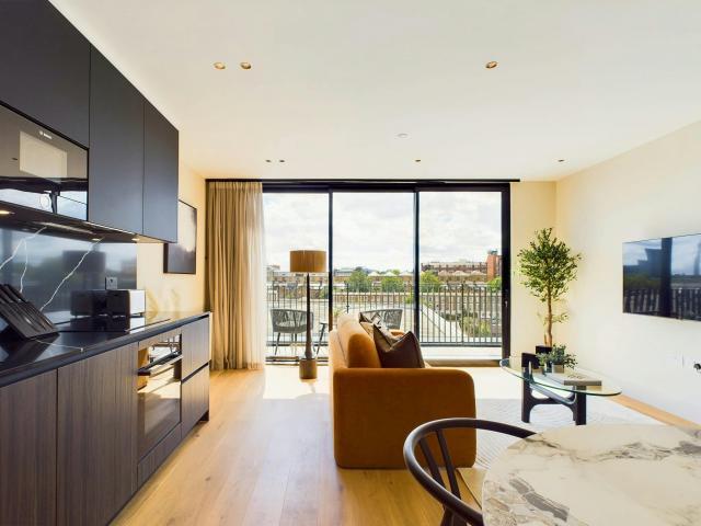 For Rent 2 Bedroom Apartment London London DS87275333