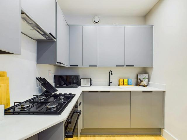 For Rent 2 Bedroom Apartment London London DS88419305