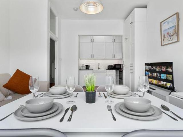 For Rent 2 Bedroom Apartment London London DS88677997