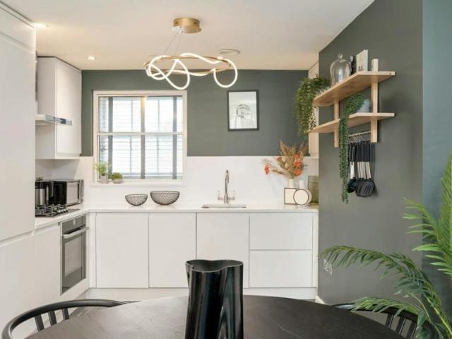 For Rent 2 Bedroom Apartment London London DS88999669