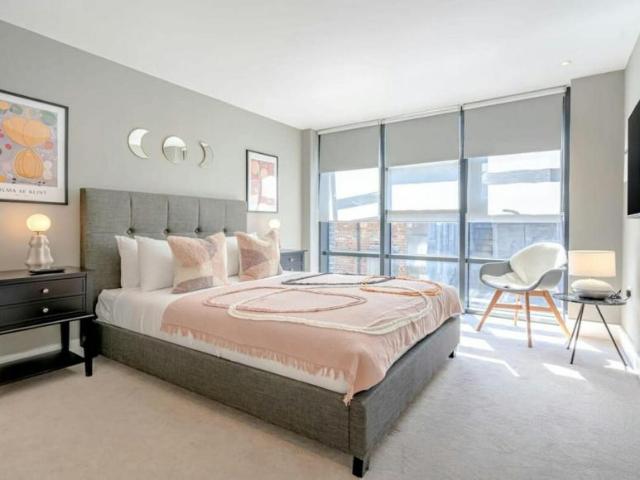 For Rent 2 Bedroom Apartment London London DS89399250