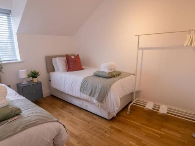 For Rent 2 Bedroom Apartment London London DS89893263