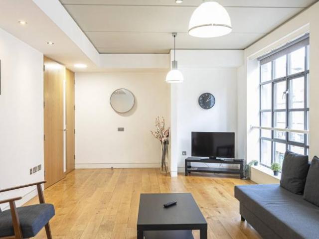 For Rent 2 Bedroom Apartment London London DS90851432