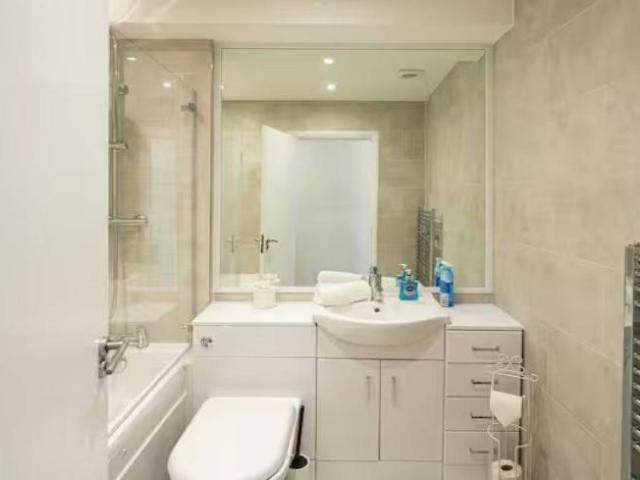 For Rent 2 Bedroom Apartment London London DS91198415