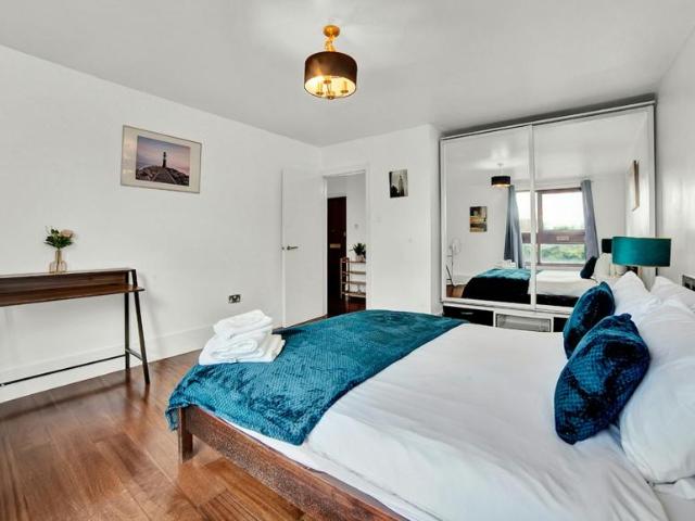 For Rent 2 Bedroom Apartment London London DS92397989
