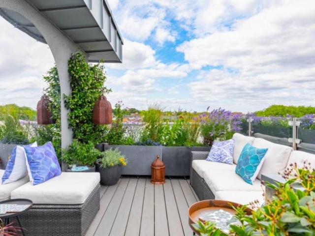 For Rent 2 Bedroom Apartment London London DS92574517
