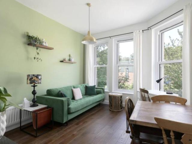 For Rent 2 Bedroom Apartment London London DS93529411